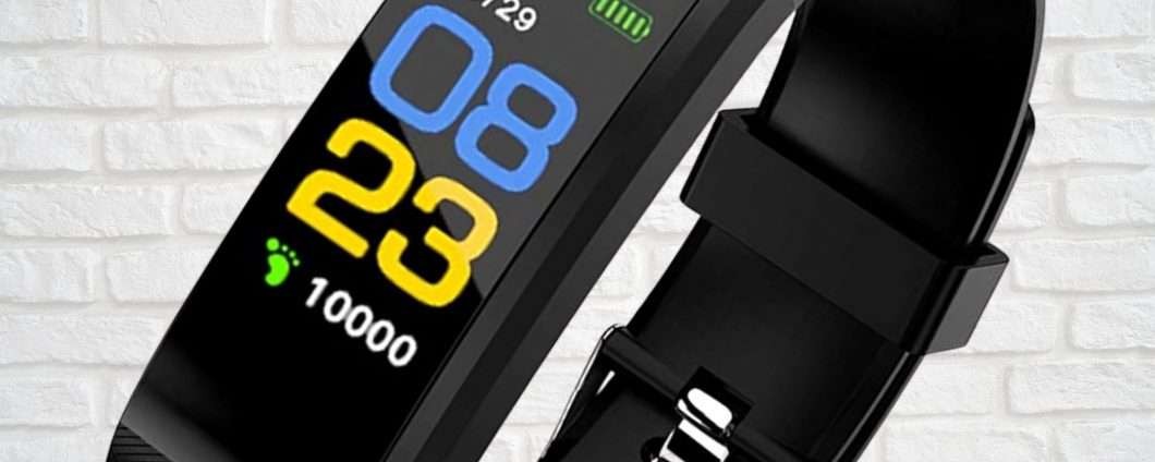 Serve uno smart band economico? Su Amazon costa 6€