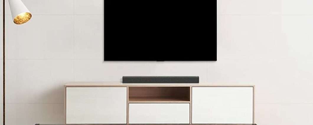 Soundbar LG 100W, sound SUPER POTENTE a metà prezzo (-50% su Amazon)