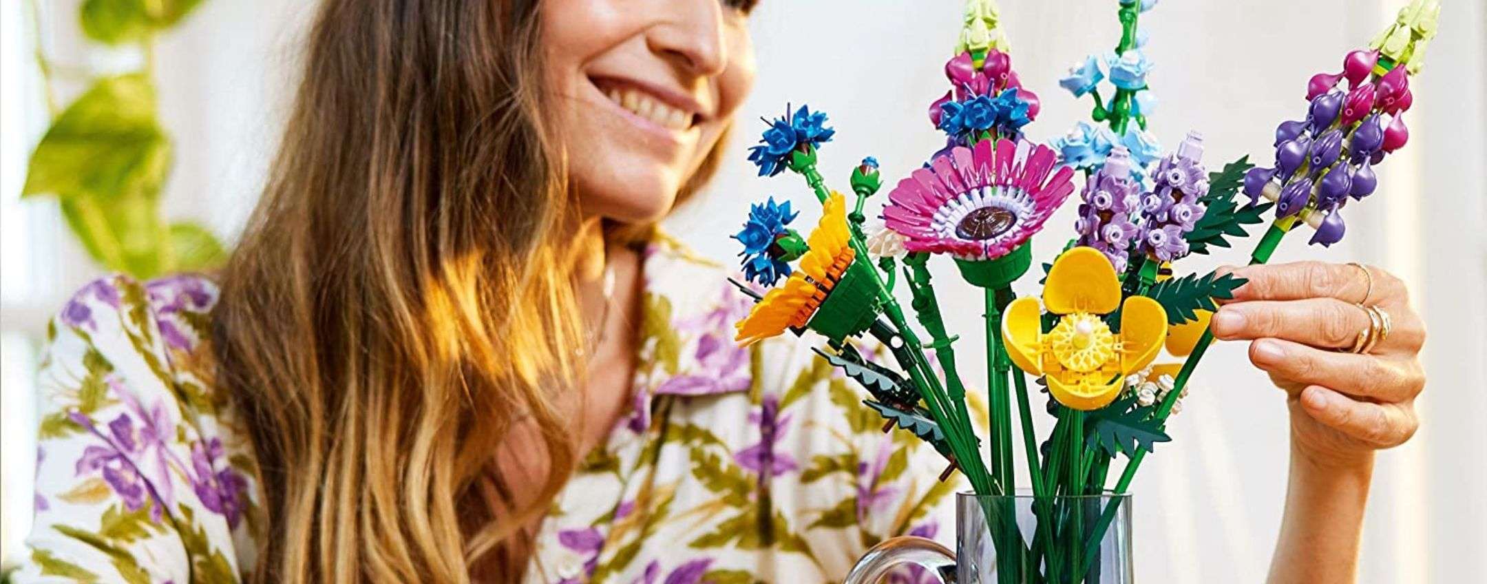 Con il set LEGO Bouquet di Fiori fai il regalo per la Mamma più bello