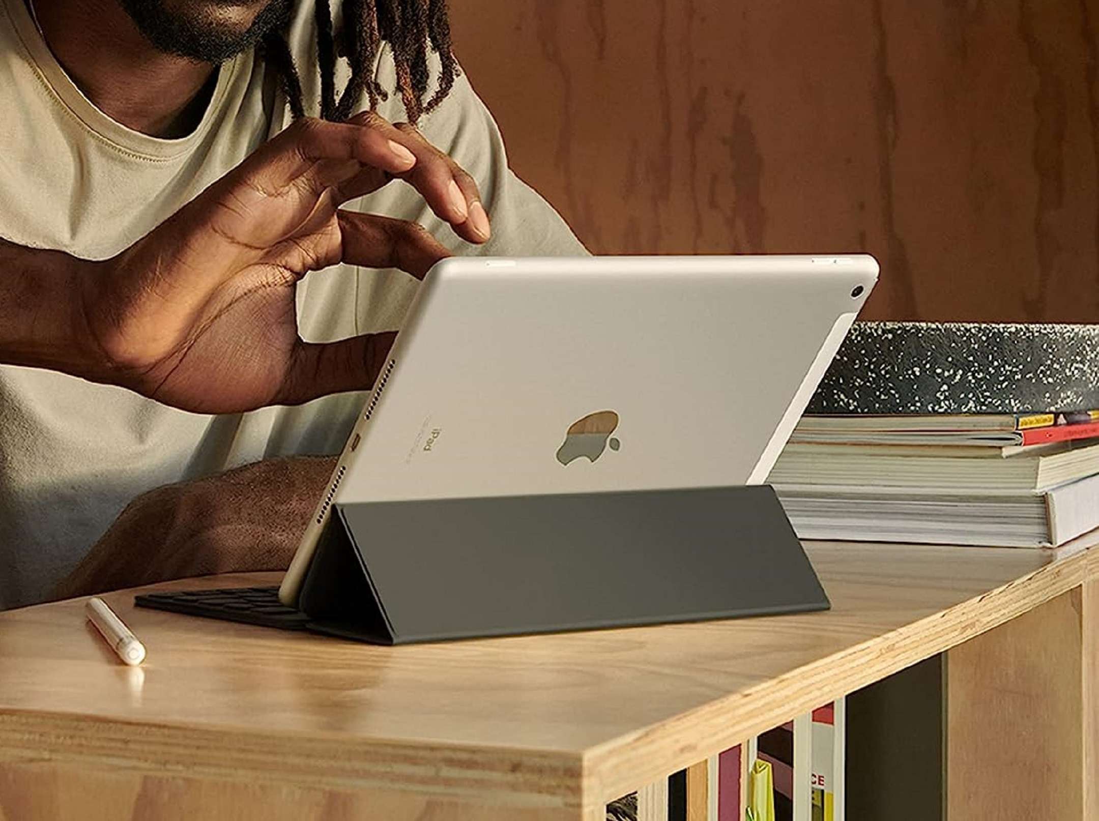 iPad 2021: 256GB e Wi-Fi + LTE a soli 399€ su Amazon