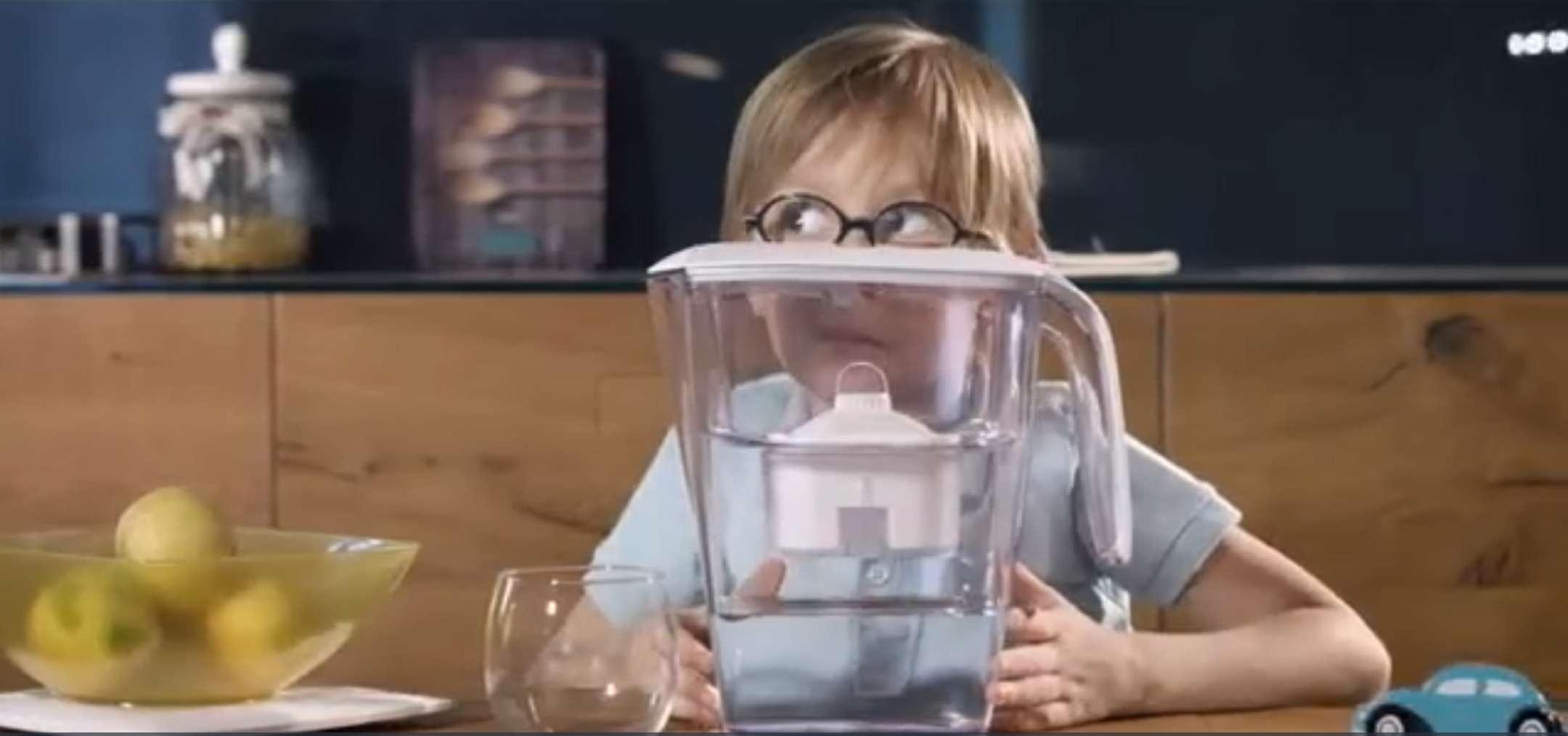 Caraffa filtrante Laica: ACQUA PURA made in Italy in offerta a meno di ...