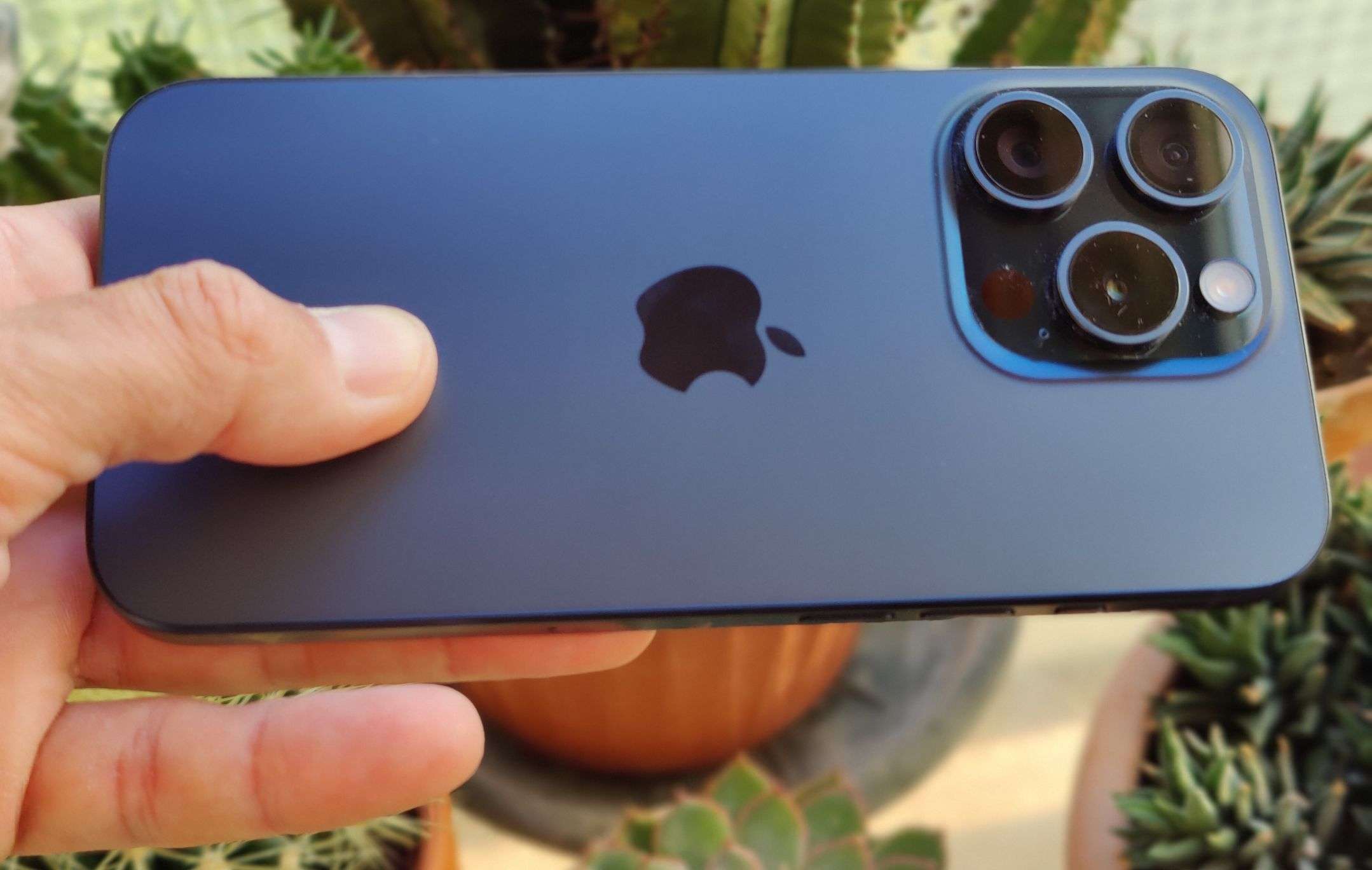 iPhone 15 Pro: pregi e difetti