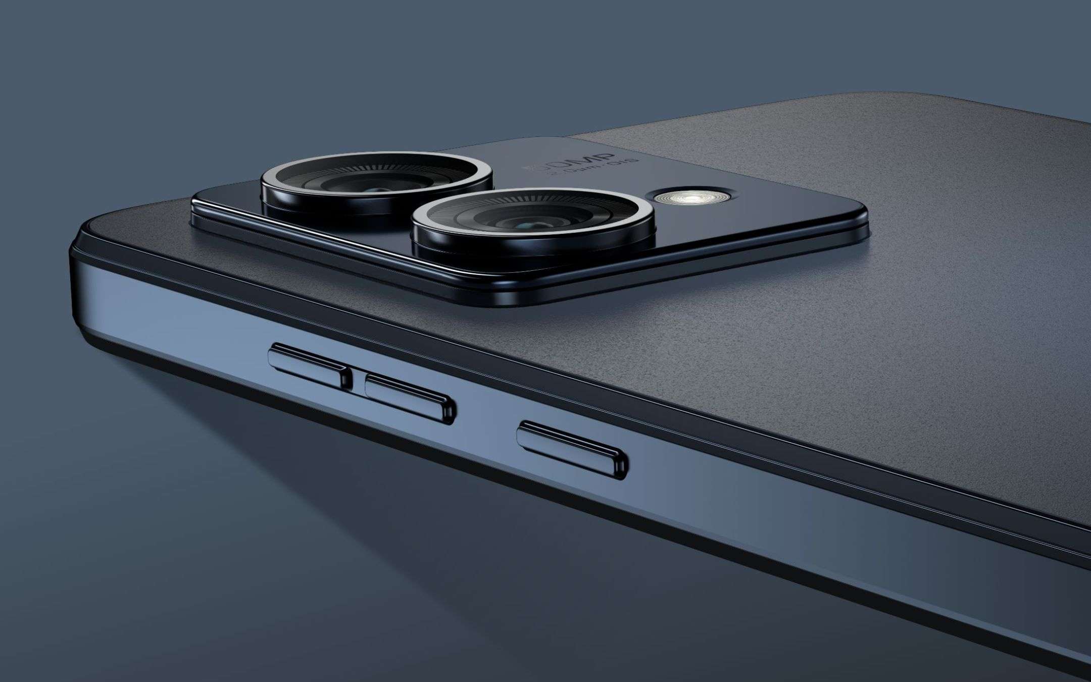 Display pOLED 120Hz, Android 13 e cam 50MP: Motorola moto g84 5G a 225€