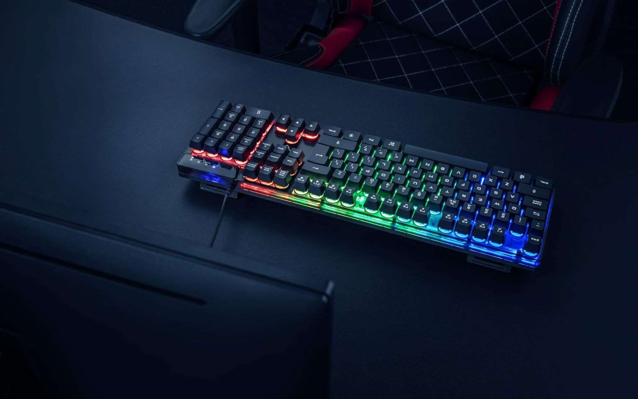 GIOCA al MASSIMO con la tastiera da gaming Trust GTX 835 Azor (21€)