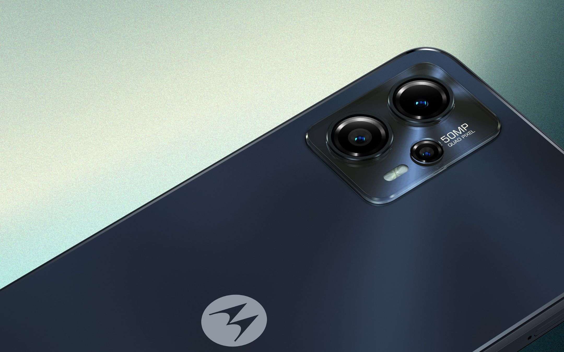 Motorola moto g13 è il BEST BUY tra i low cost Android: -45% su Amazon