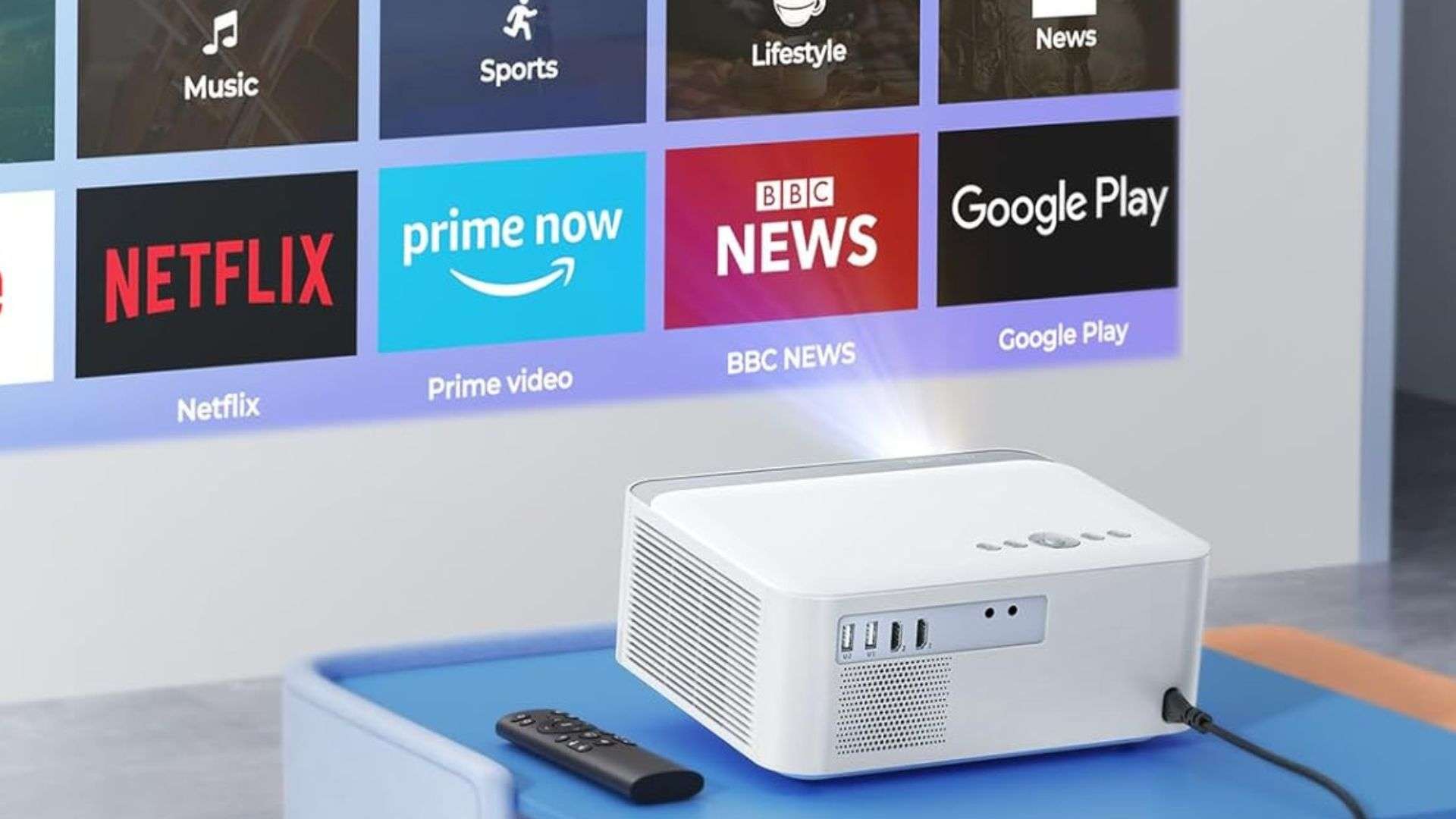 Proiettore con Android TV: DOPPIA offerta di Amazon, super prezzo