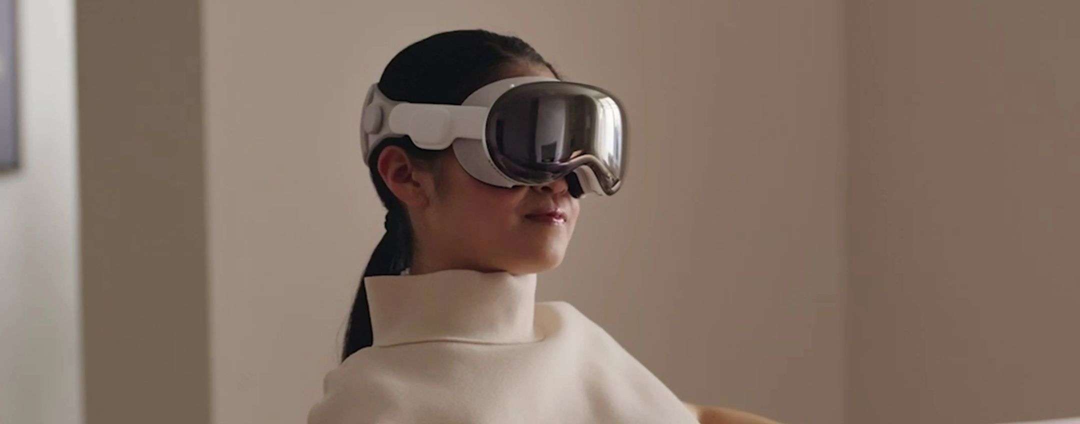 Apple Vision Pro 2: prezzo più economico, M5 e lancio a fine 2025?