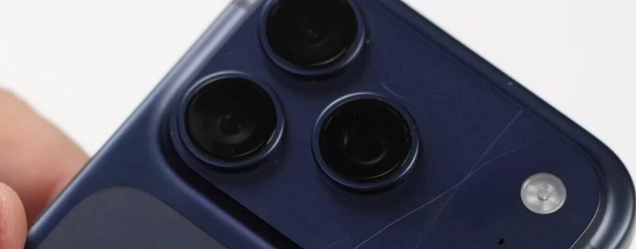 iPhone 17 Pro si graffia? Il trucco di Apple per "mascherare" l'evidenza