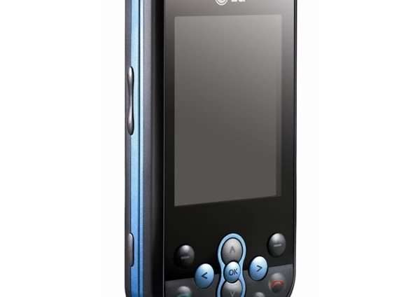 LG KS360: recensione, caratteristiche e prezzo 2022